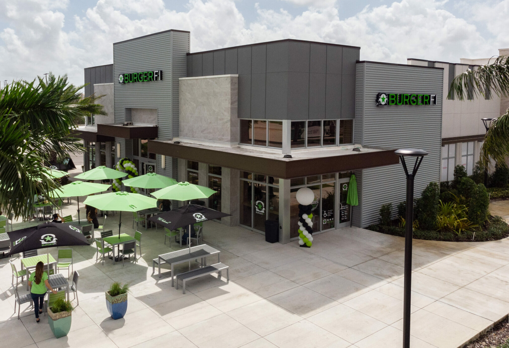 BurgerFi I Chef-Crafted Burgers, Fresh-Cut Fries, and Craft Beer