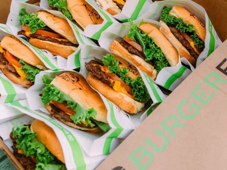 BurgerFi I Chef-Crafted Burgers, Fresh-Cut Fries, and Craft Beer